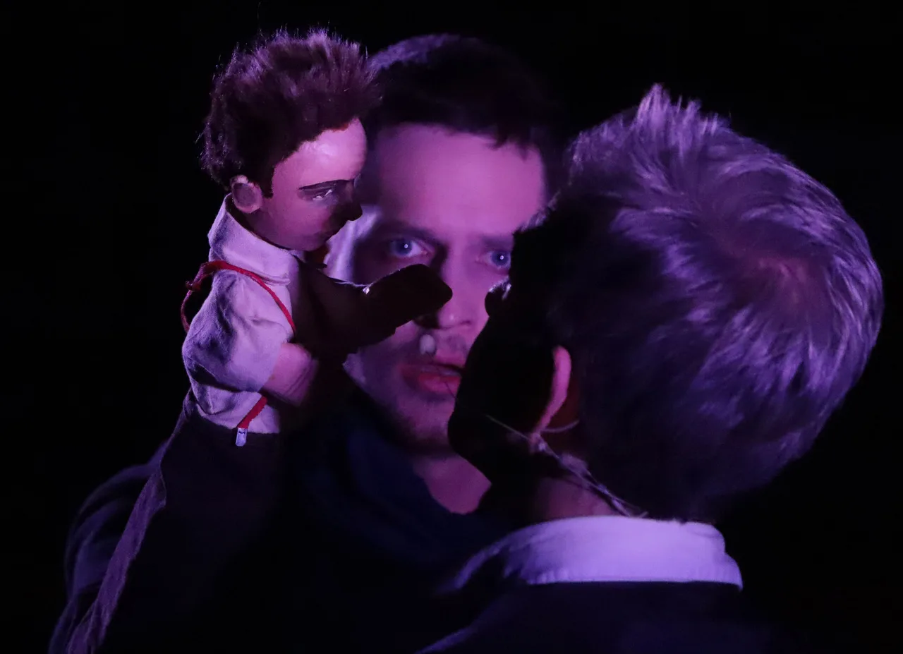 Weglaufen werde ich nie - Der Kampf des Felix Fechenbach - Theaterhaus ...